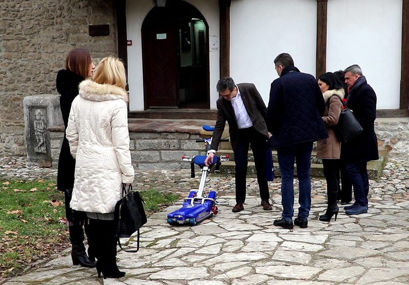 Ozonpress Ministar Đorđević u Zračku i Muzeju - Ozonpress