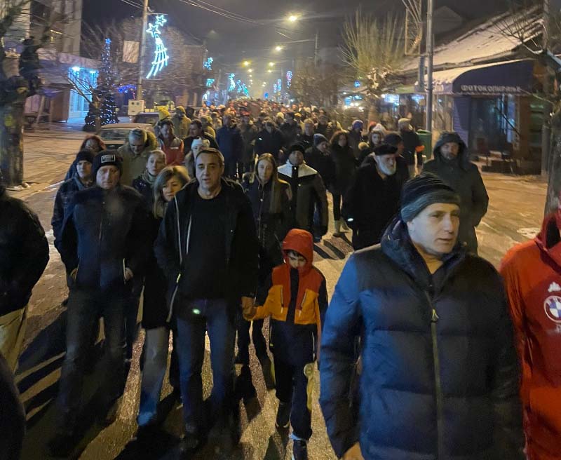 Ozonpress Podrška studentima i maturantima u Ivanjici, Brusu, Požarevcu ...